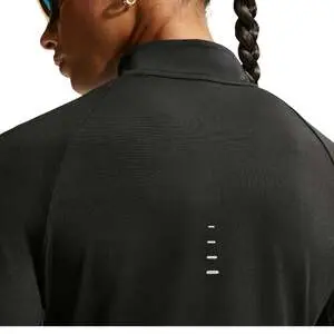 Nike Swift Dri-fit Uv 1 4-zip Top