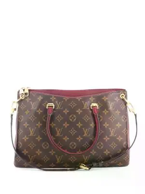 LOUIS VUITTON Pallas Tote Monogram