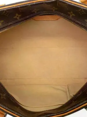 LOUIS VUITTON Monogram Cite Gm Shoulder Bag