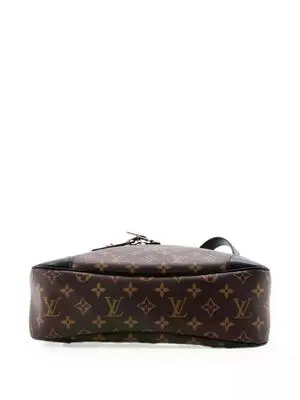 LOUIS VUITTON Odeon Nm Handbag Monogram Canvas Mm Crossbody Bag - Black