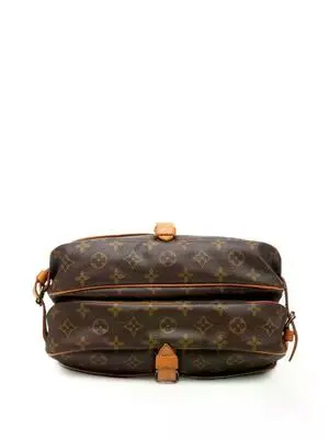 LOUIS VUITTON 1990 Monogram Saumur 30 Crossbody Bag
