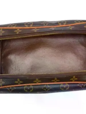 LOUIS VUITTON 2019 Monogram Dopp Kit Toilet Pouch Vanity Bag