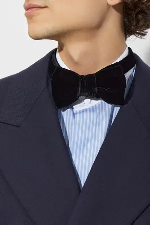 TOM FORD Velvet Bow Tie