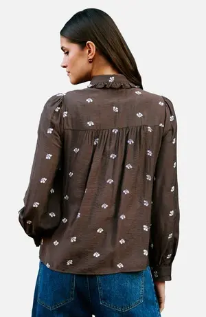 YUMI Viscose Daisy Embroidered Shirt