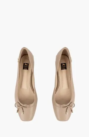 CAVALINHO Pebbled Leather Ballet Flats With Bow Detail - Beige