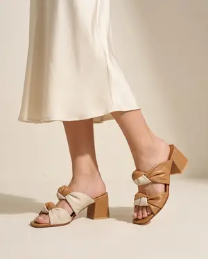 CLARA BARCELO Twist & Shout Mule