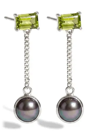 AWE INSPIRED Spellbound Molten Freshwater Pearl Drop Earrings