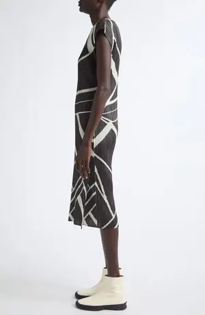 Issey Miyake Geometric Print Pleated Midi Dress