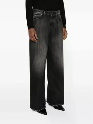 VICOLO Pleated Acid Wash Jeans - Grey