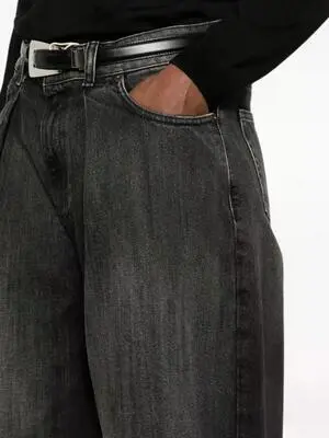 VICOLO Pleated Acid Wash Jeans