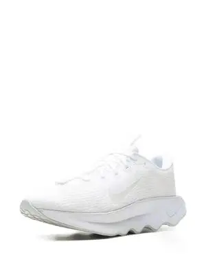 Nike Motiva Logo-detail Sneakers - White