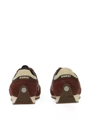 KARHU Mestari 76 Sneakers