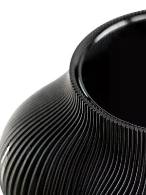 SHEYN Big Peach Ribbed Vase - Black