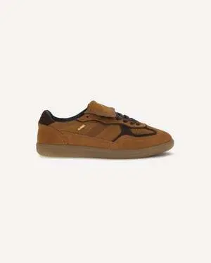 ALOHAS Suede Low-top Sneakers