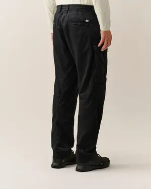 C.P. COMPANY T-cut Flat-front Cargo Pants - Black