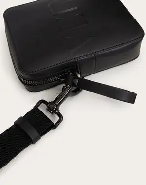 Valentino Garavani Vltn Logo Printed Zip-up Shoulder Bag