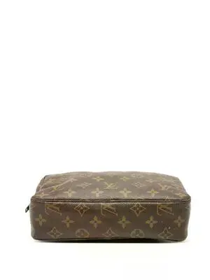 LOUIS VUITTON Monogram Trousee Toilette 23 Clutch Bag
