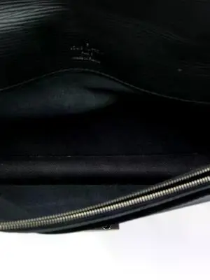 LOUIS VUITTON 2015 Epi Neo Belaia Clutch Bag