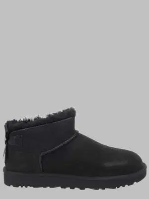 UGG Nobrand? Ultramini Bailey Mini Boot - Black