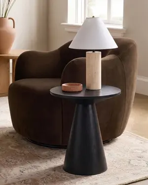 Quince Oak Pedestal End Table