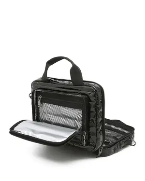 THINK ROYLN Stowaway Medium Quilted Travel Organizer
