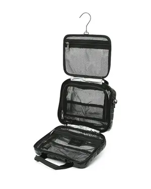 THINK ROYLN Stowaway Medium Quilted Travel Organizer