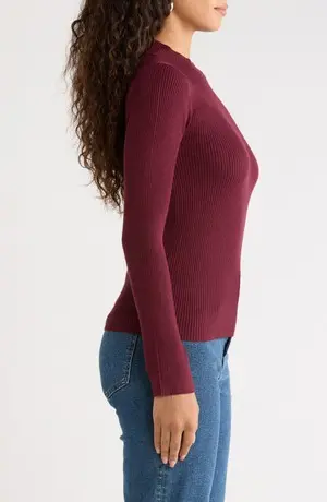 NOBODY'S CHILD Ribbed Mock Neck Top