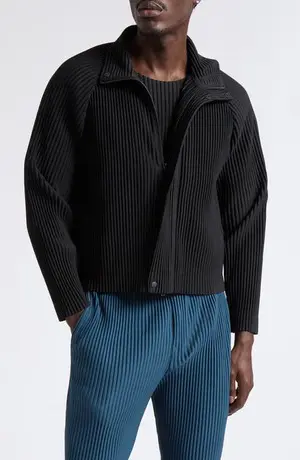 Issey Miyake Pleated Stand Collar Zip-up Jacket - Black