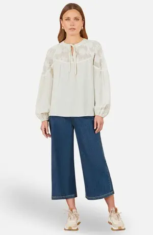 YUMI Lace Relaxed Boho Shirt