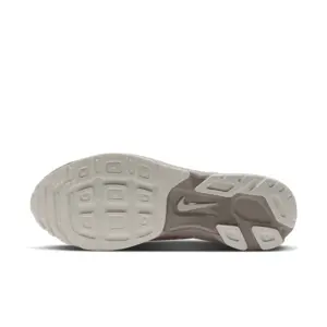 Nike Zoom Streak 3 Athletic Shoes - Brown
