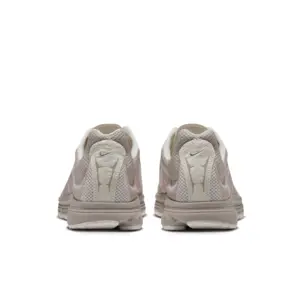 Nike Zoom Streak 3 Athletic Shoes - Brown