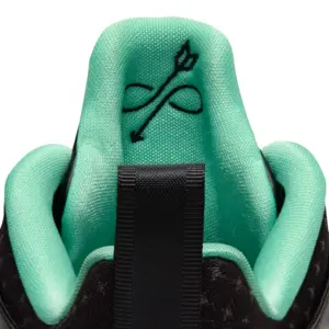 Nike A'ja Wilson Basketball Shoes - Black