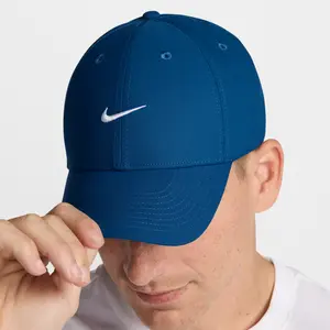 Nike Club Structured Swoosh Cap