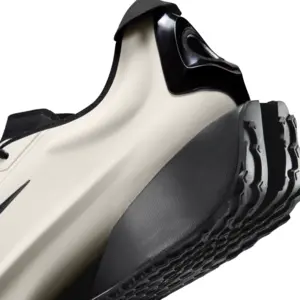 Nike First Sight Noir Shoes