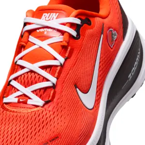 Nike Vomero 18 Nfl Road Running Shoes - Orange
