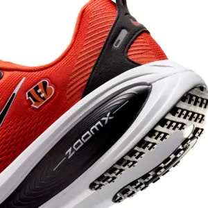 Nike Vomero 18 Nfl Road Running Shoes - Orange