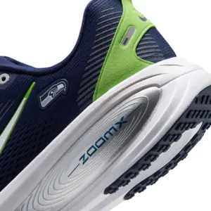 Nike Vomero 18 Nfl Road Running Shoes - Blue