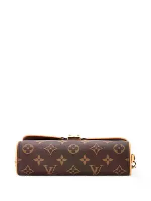 LOUIS VUITTON Camille Pochette Monogram Canvas Clutch Bag