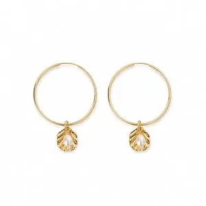 VERITA NEW YORK Filled Oyster Shell Pearl Hoop Earrings - Gold