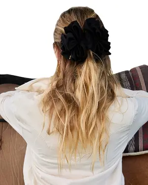 Lele Sadoughi Rita Ruched Bow Claw Clip - Jet