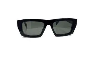 Gucci Rectangular Frame Sunglasses