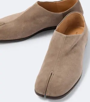 MAISON MARGIELA Tabi Suede Slip-ons