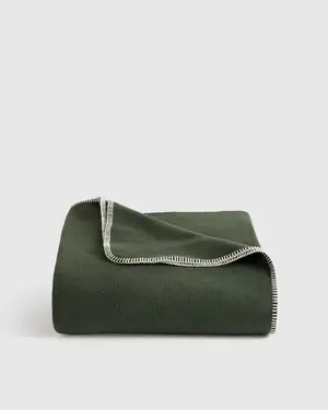 Quince Luxury Fleece Bed Blanket - Pine