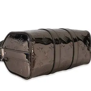 LOUIS VUITTON Keepall Bandouliere 25