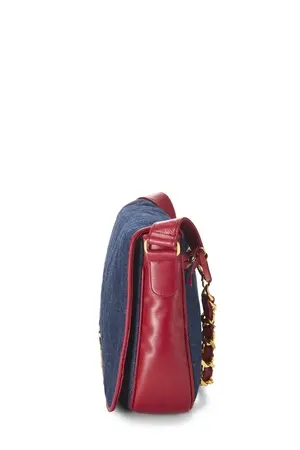 Chanel Cc' Denim Messenger
