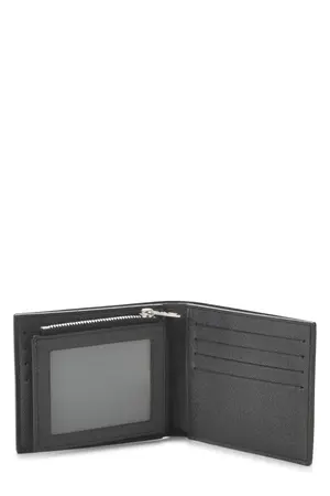 LOUIS VUITTON Taiga Amerigo Bi-fold Wallet