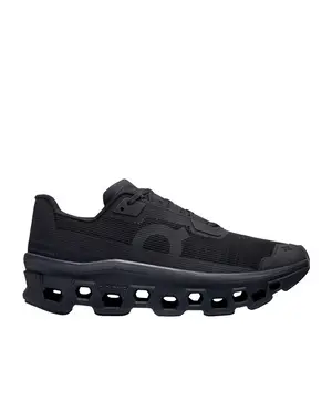 On Solid Color Sneakers - Black