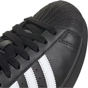 ADIDAS ORIGINALS Classic Blackandwhite Sneakers