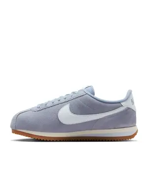 Nike Solid Color Sneakers - Gray