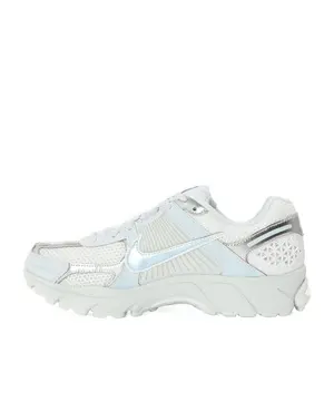 Nike Low-top Trainers With Breathable Material